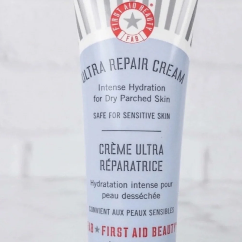 First Aid Beauty | Makeup | First Aid Beauty Ultra Repair Face ...